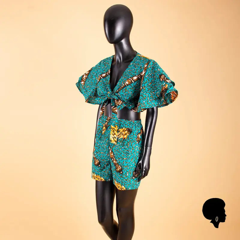 Ensemble Short Africain Femme – Afro Élégance